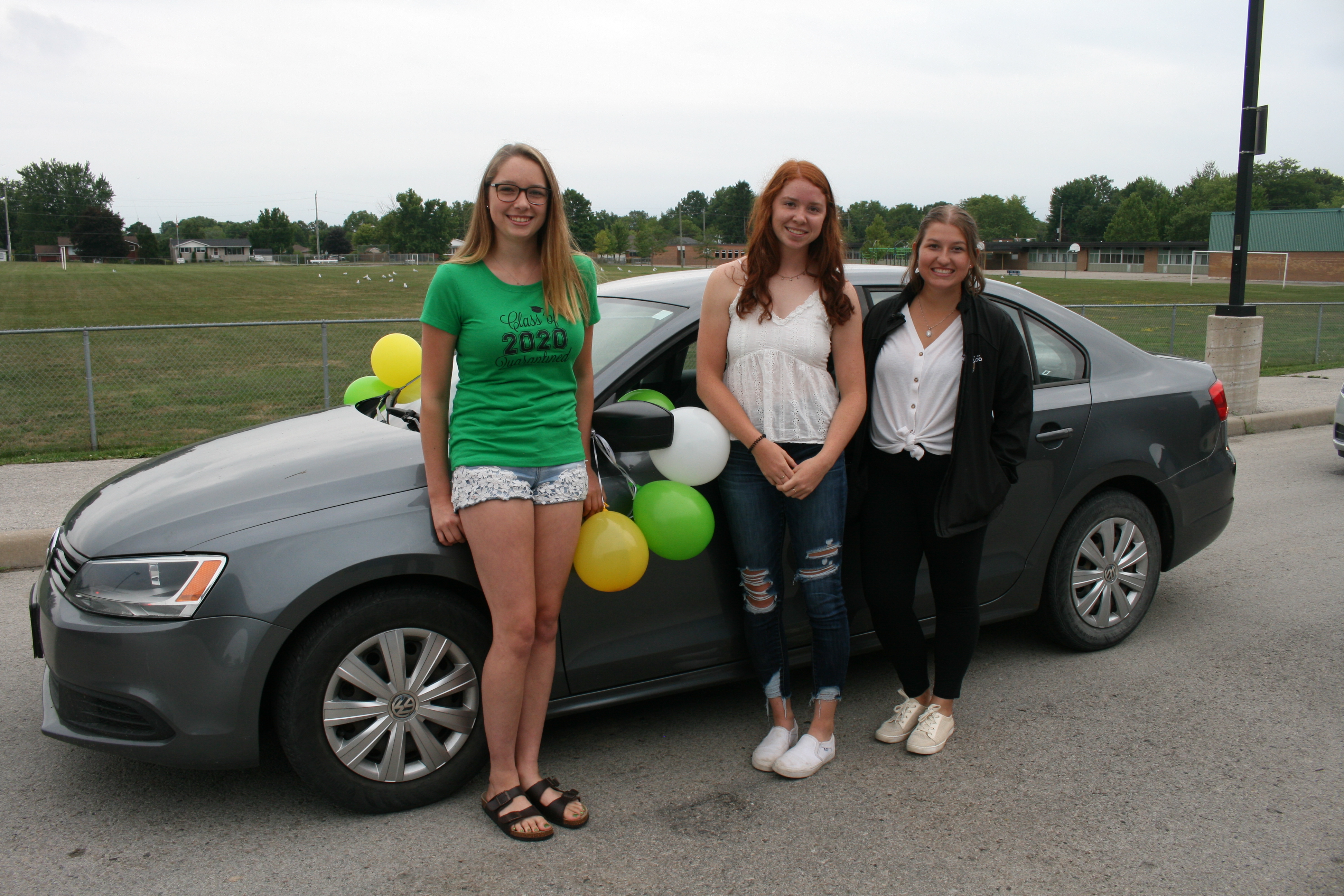 Cayuga parents celebrate CSS graduates on the road | The Haldimand Press