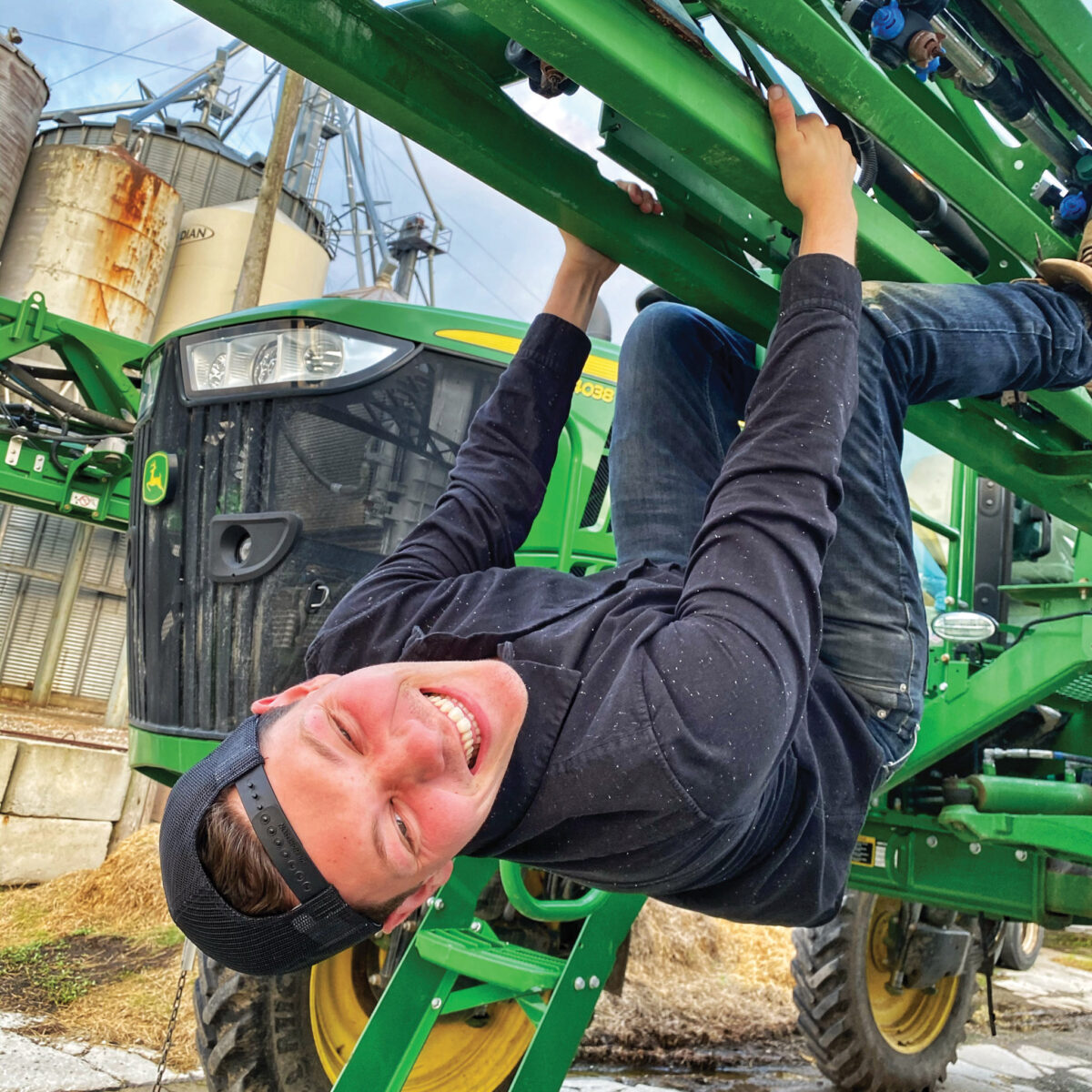 Cayuga farmer runs successful farm while entertaining millions online ...