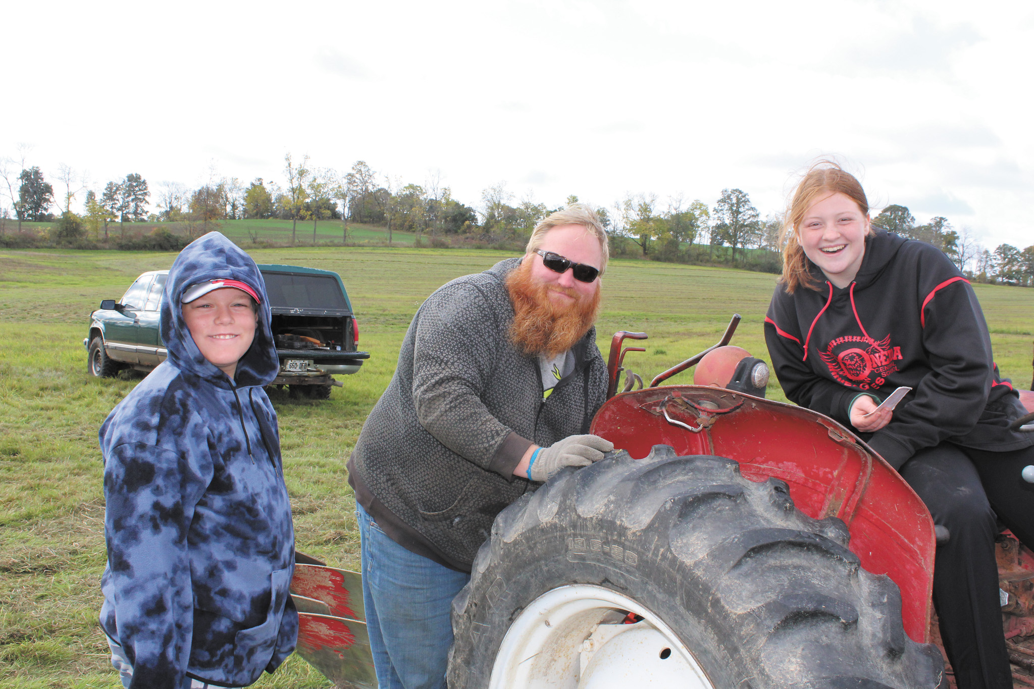 Local plowmen compete for glory on the field | The Haldimand Press